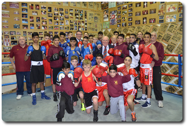 East Lancs Masonic Charity Grant to Bury Amateur Boxing Club - The East ...
