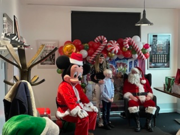 Henshaws Children's Christmas Party - The East Lancashire Masonic Charity